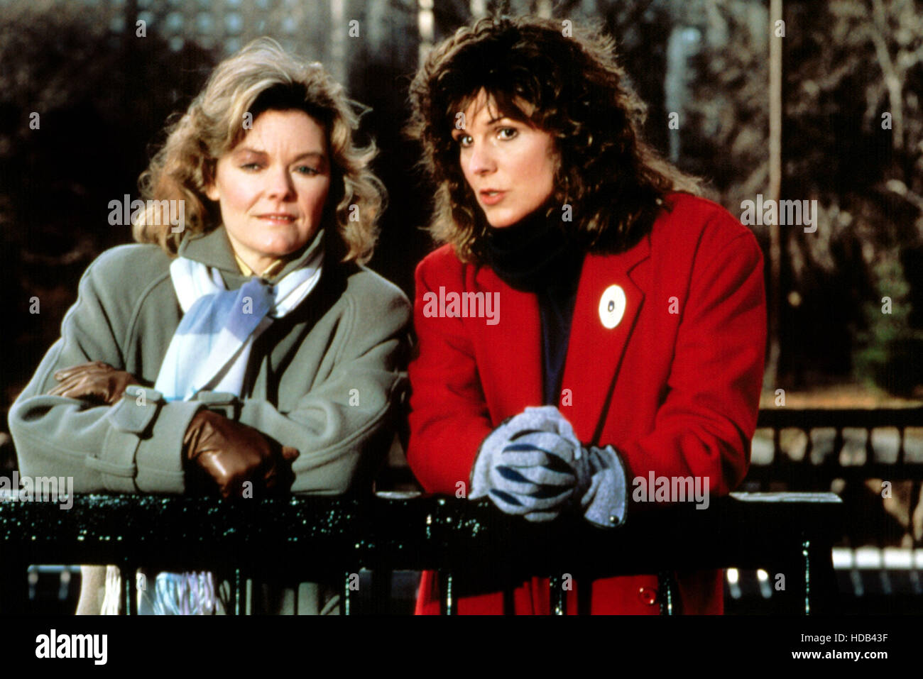 KATE & ALLIE, Jane Curtin, Susan Saint James, 1984-89 Stock Photo - Alamy