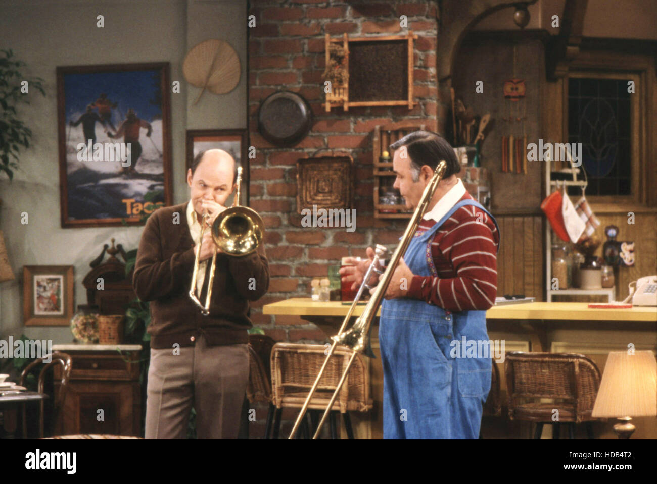 MORK & MINDY, from left: Conrad Janis, Jonathan Winters, 1978-82 Stock ...