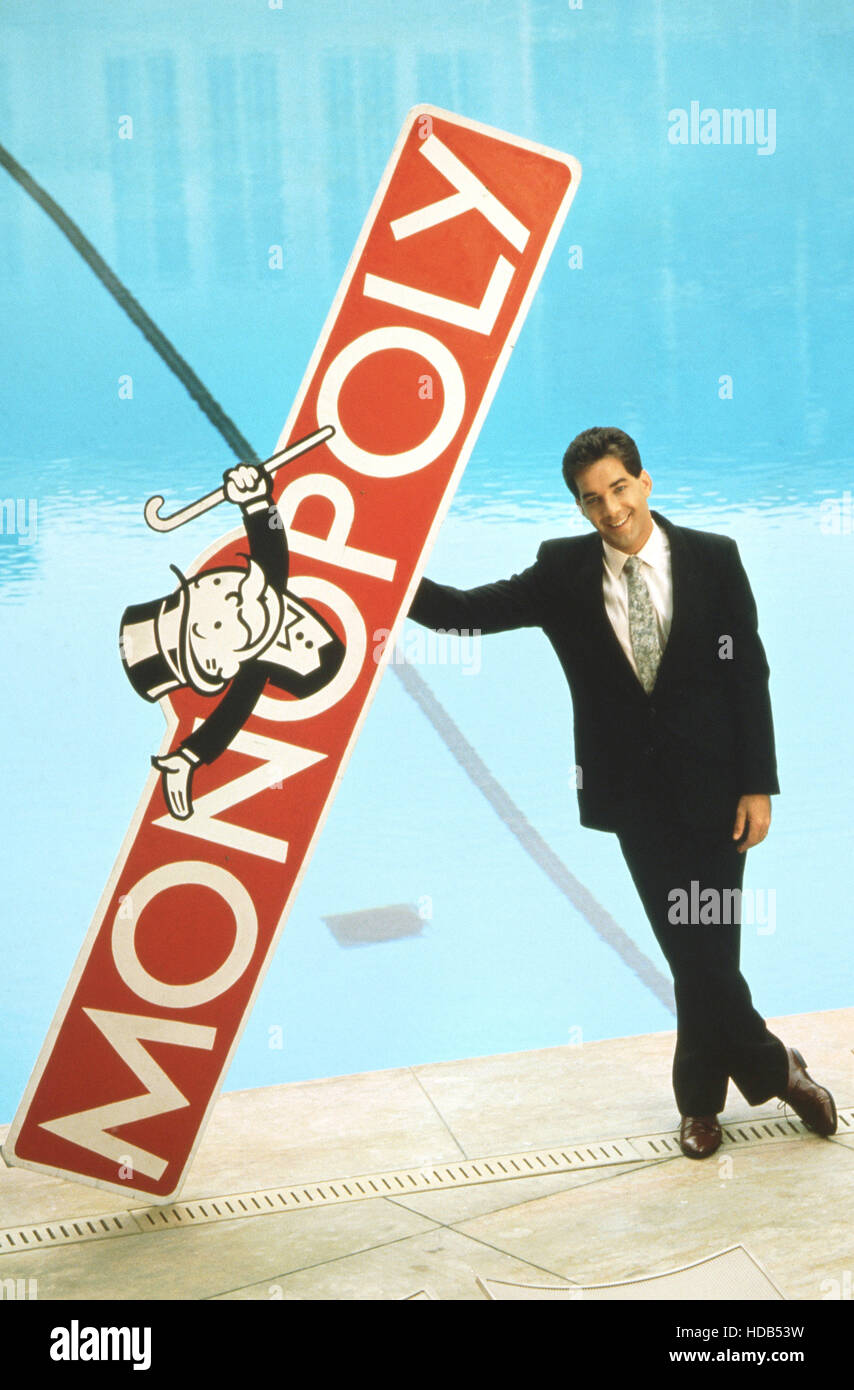 MONOPOLY, host Mike Reilly, 1990. © King World Prod. / Courtesy ...