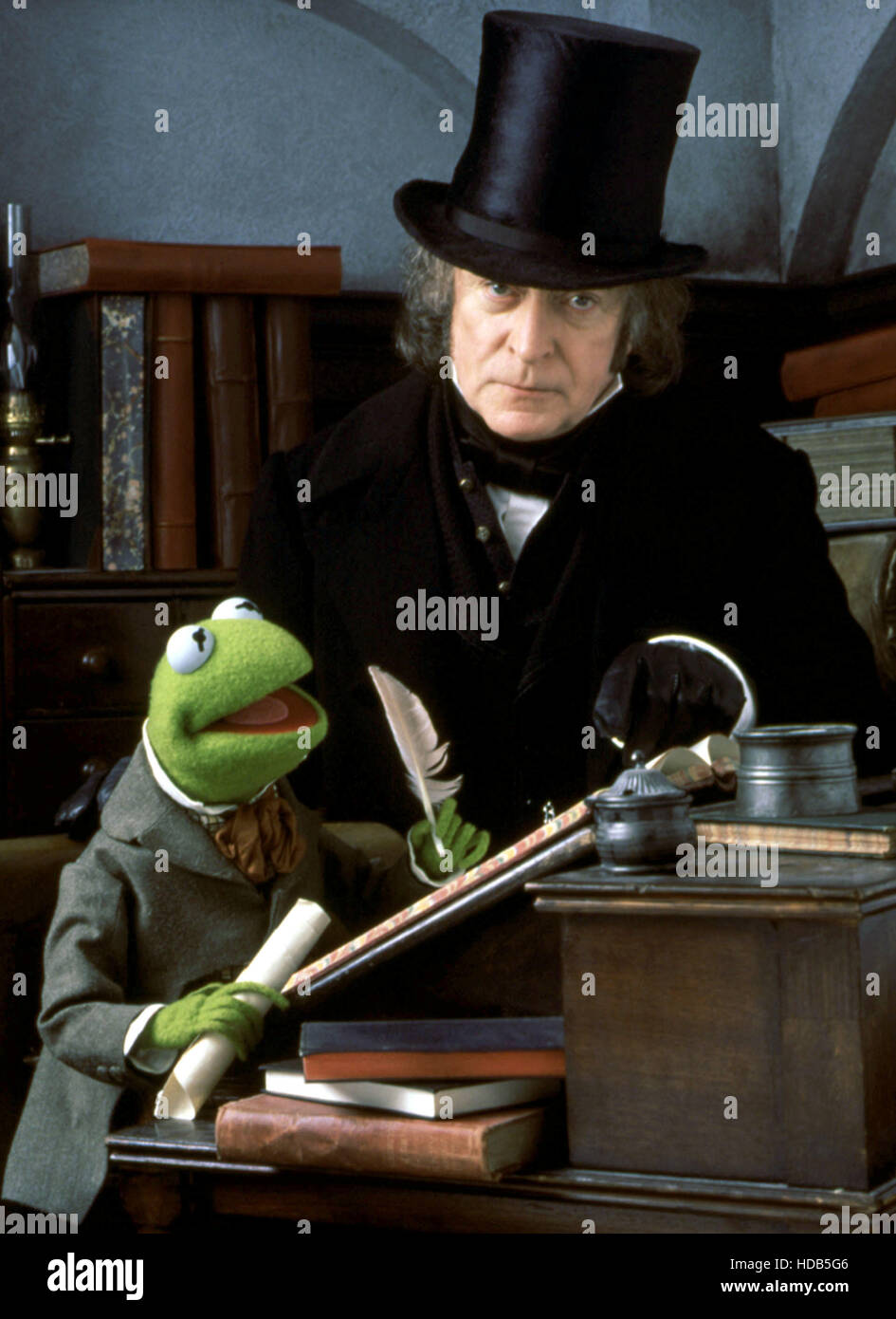 THE MUPPET CHRISTMAS CAROL, Kermit the Frog, Michael Caine, 1992 ...