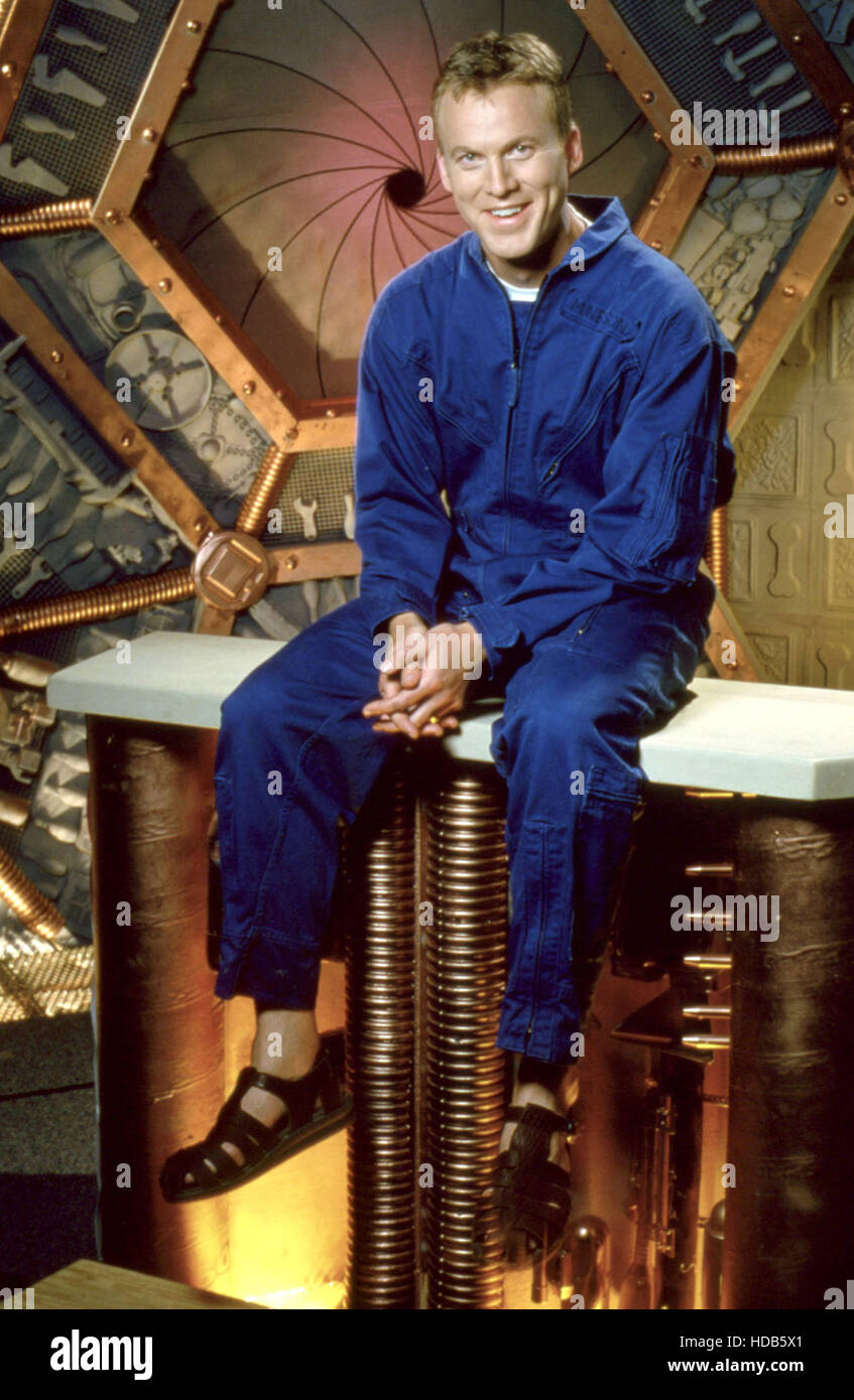 MYSTERY SCIENCE THEATER 3000, Mike Nelson, (9th Season), 1989-99, © SCI ...