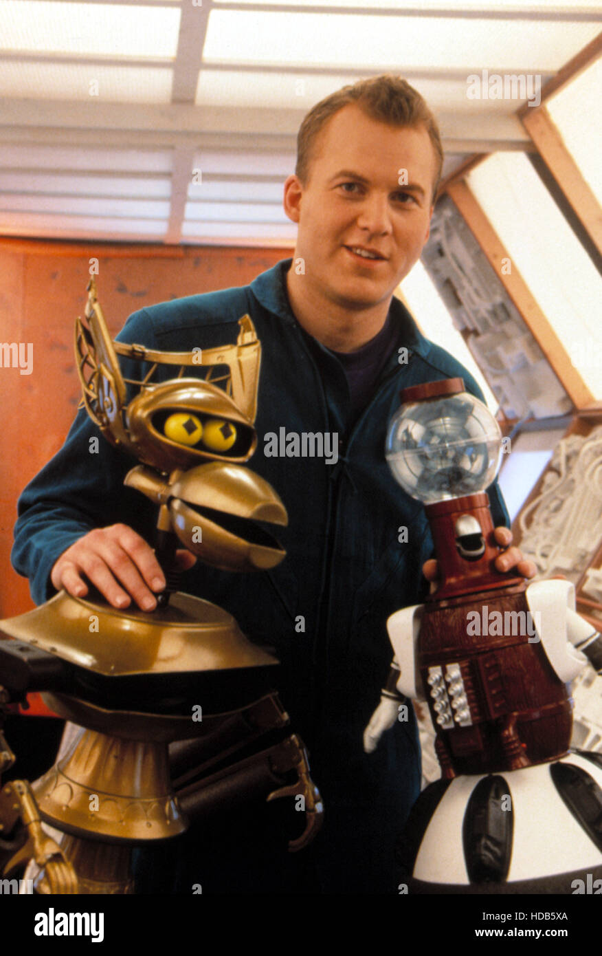 MYSTERY SCIENCE THEATER 3000, Mike Nelson (1993-1999), Crow T. Robot ...