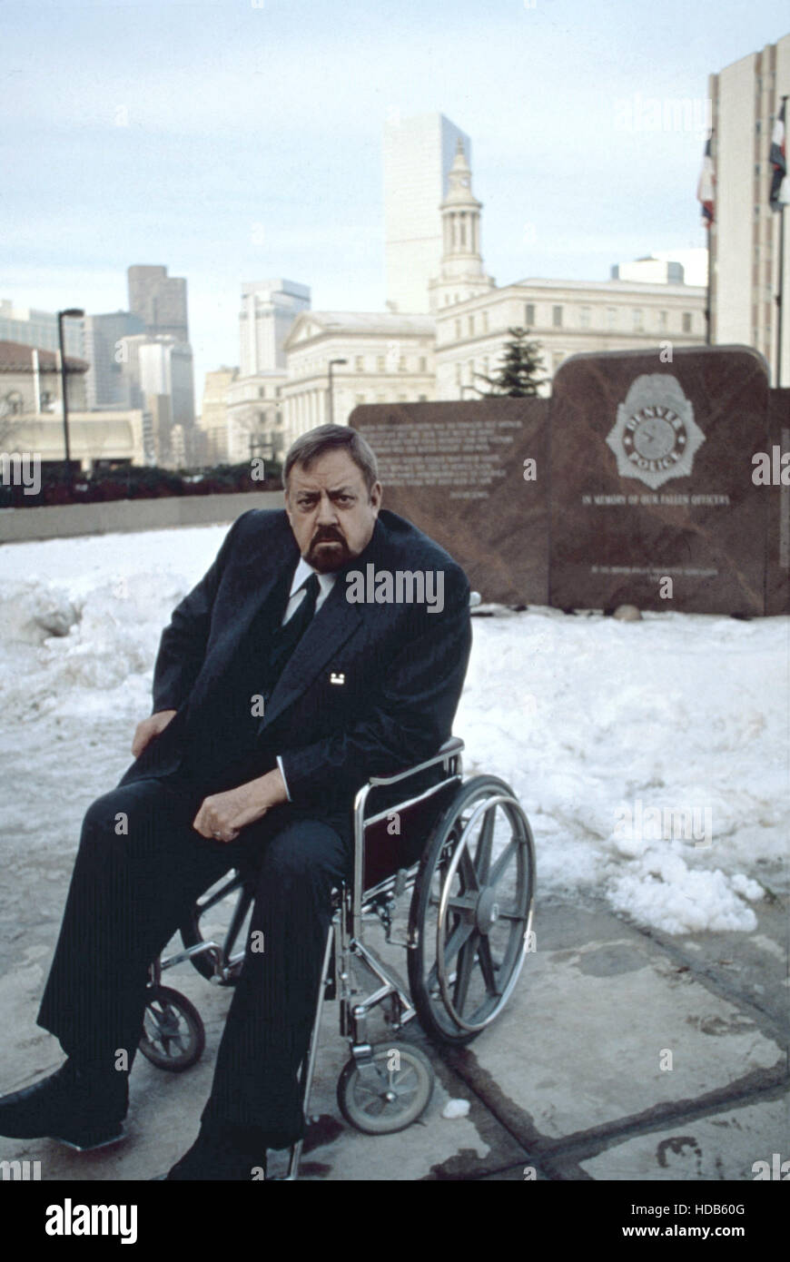 THE RETURN OF IRONSIDE, Raymond Burr, 1993, © NBC/courtesy Everett ...