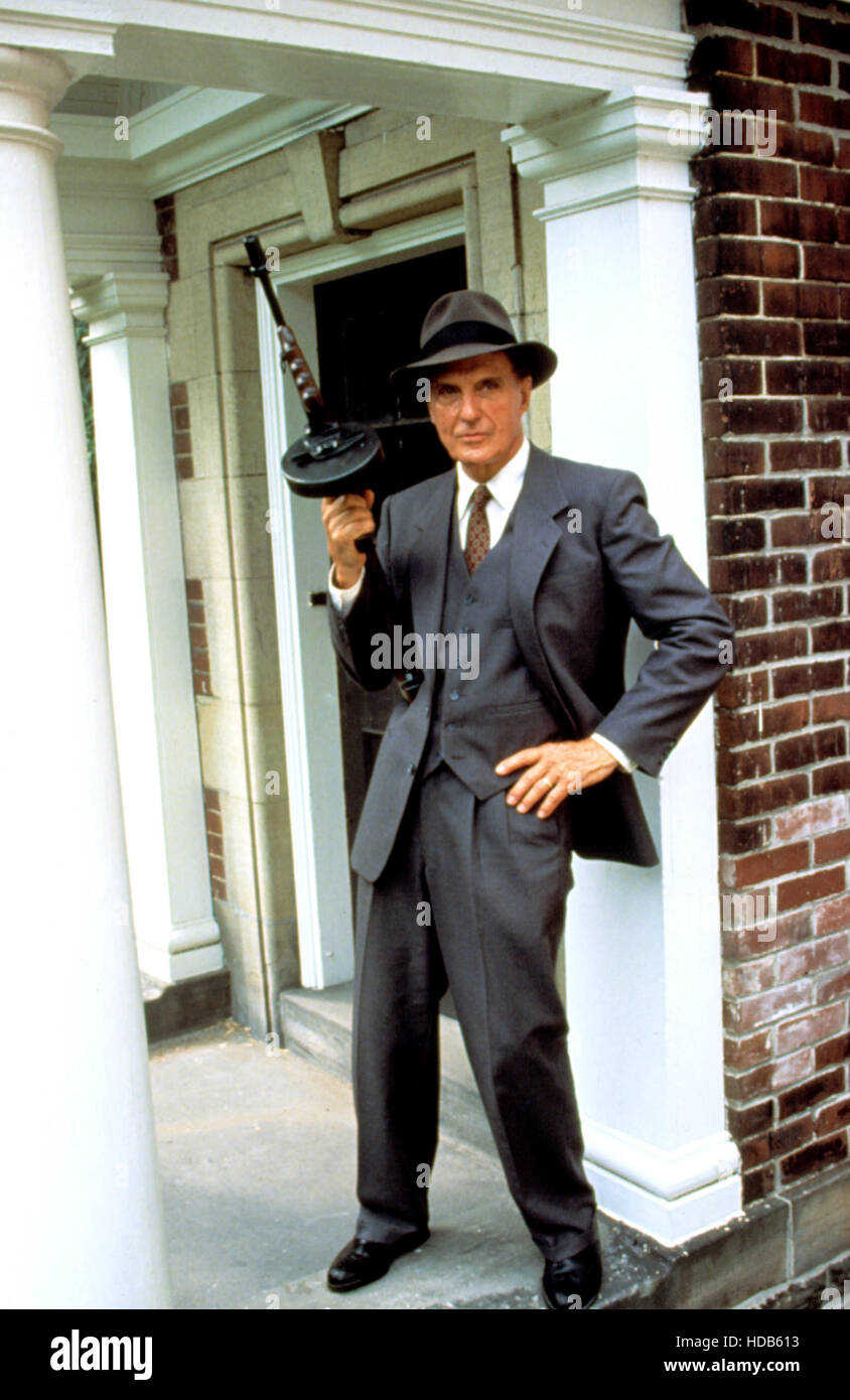 THE RETURN OF ELIOTT NESS, 1991, Robert Stack Stock Photo - Alamy