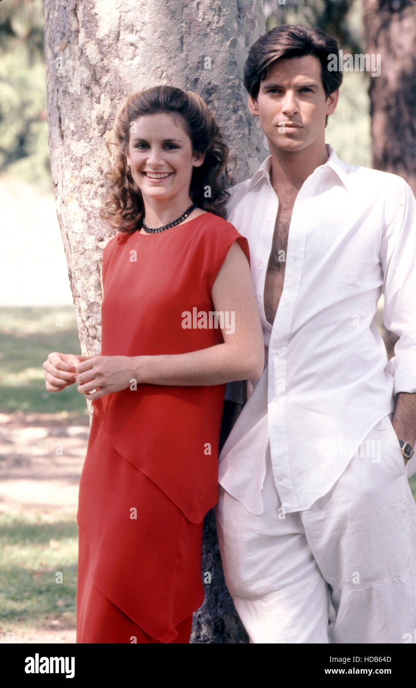 REMINGTON STEELE, Stephanie Zimbalist, Pierce Brosnan. Season 3. 1982 ...