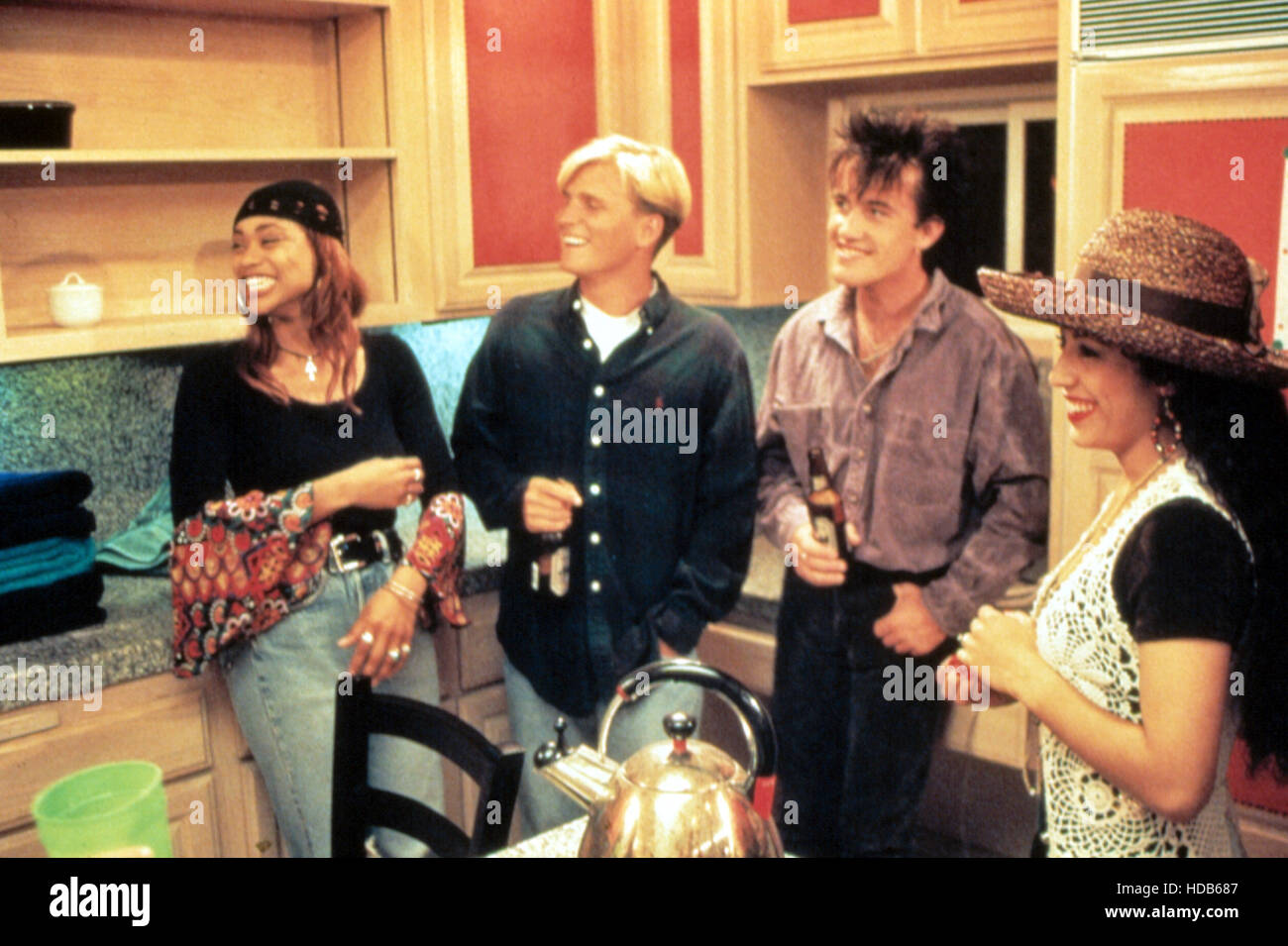 REAL WORLD: Los Angeles, Tami Anderson, Aaron Bailey, Dominic Griffin ...