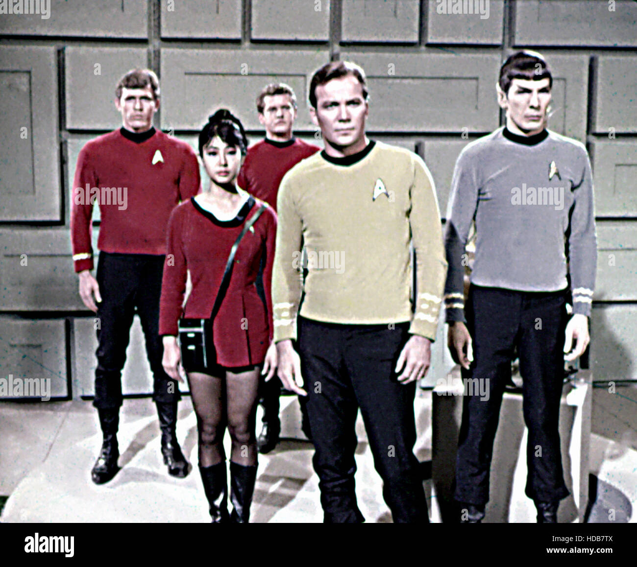 STAR TREK, 1966-69, Ep.#23: "A Taste of Armageddon," William Shatner ...