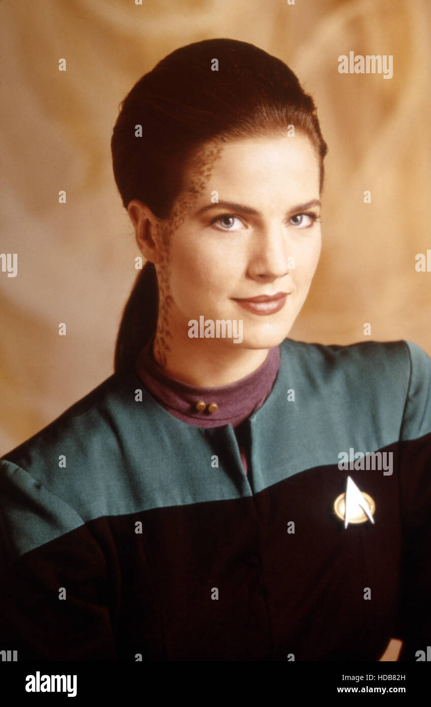 STAR TREK: DEEP SPACE NINE, Terry Farrell, Season 1. 1993 - 1999 ...