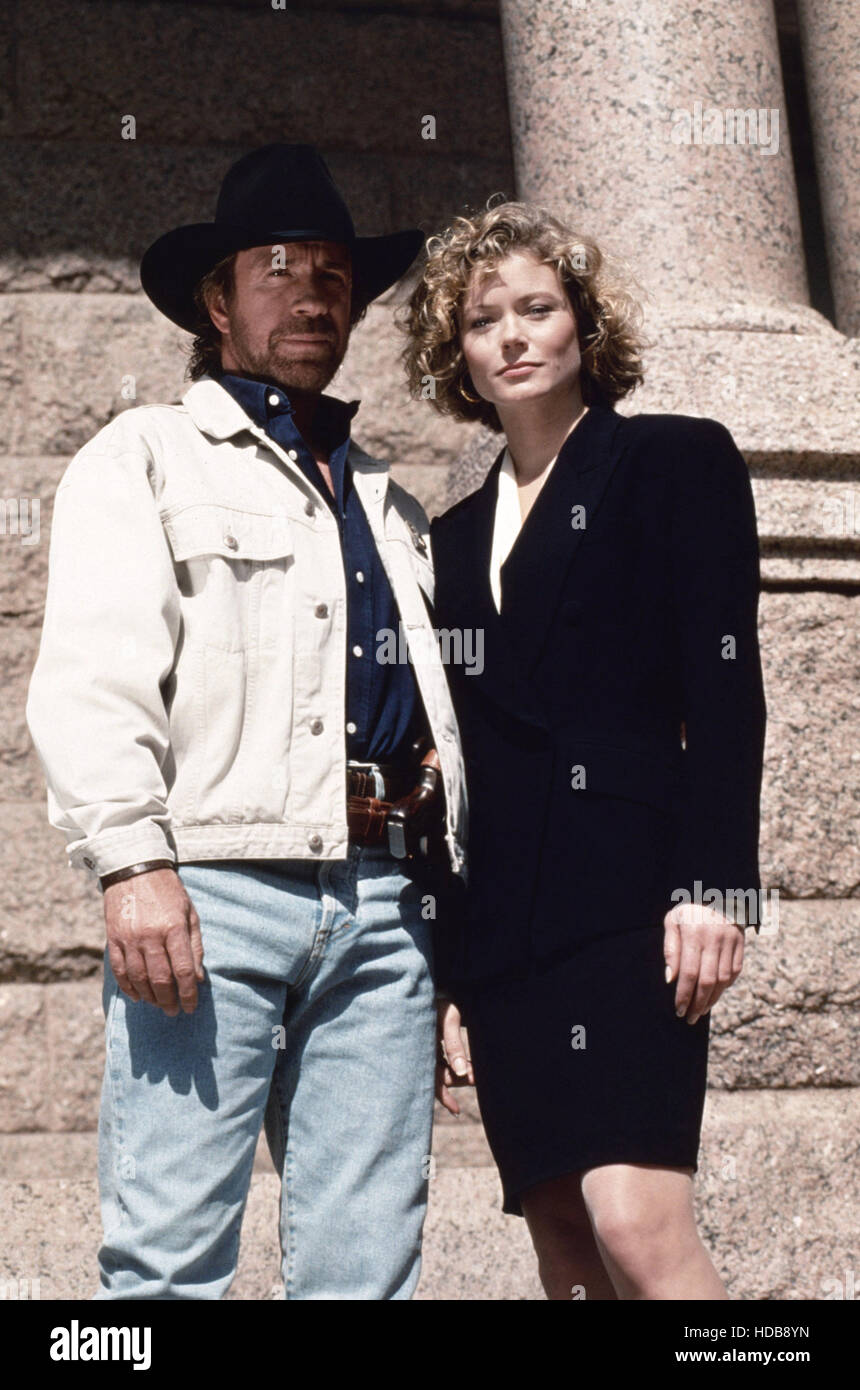 WALKER, TEXAS RANGER, from left: Chuck Norris, Sheree J. Wilson, 1993 ...