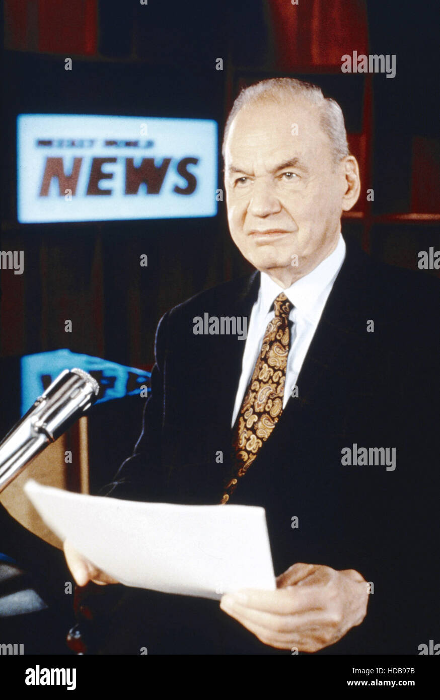 WEEKLY WORLD NEWS, Edwin Newman, 1996 Stock Photo - Alamy