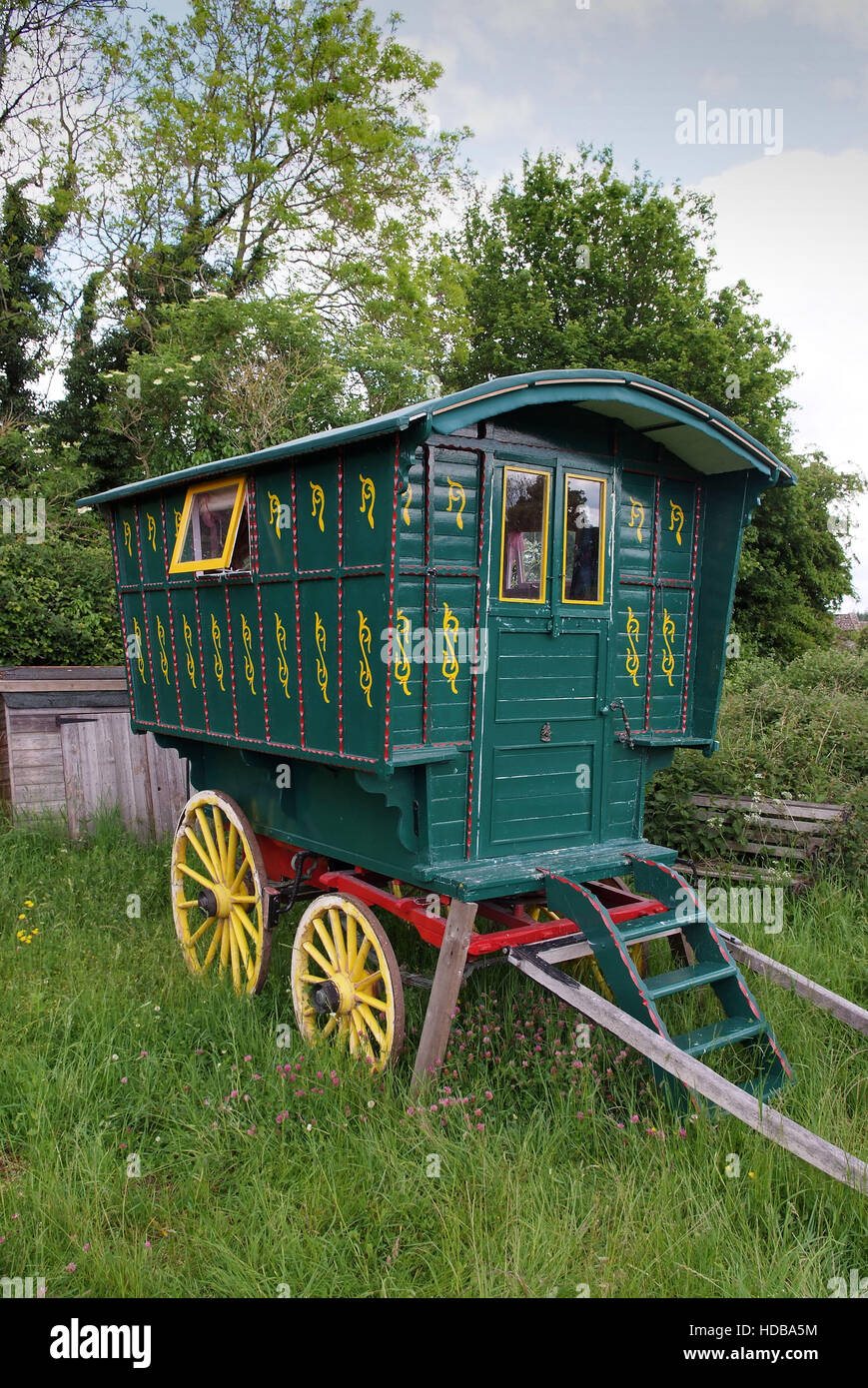 Gypsy Caravans Stock Photos & Gypsy Caravans Stock Images - Alamy
