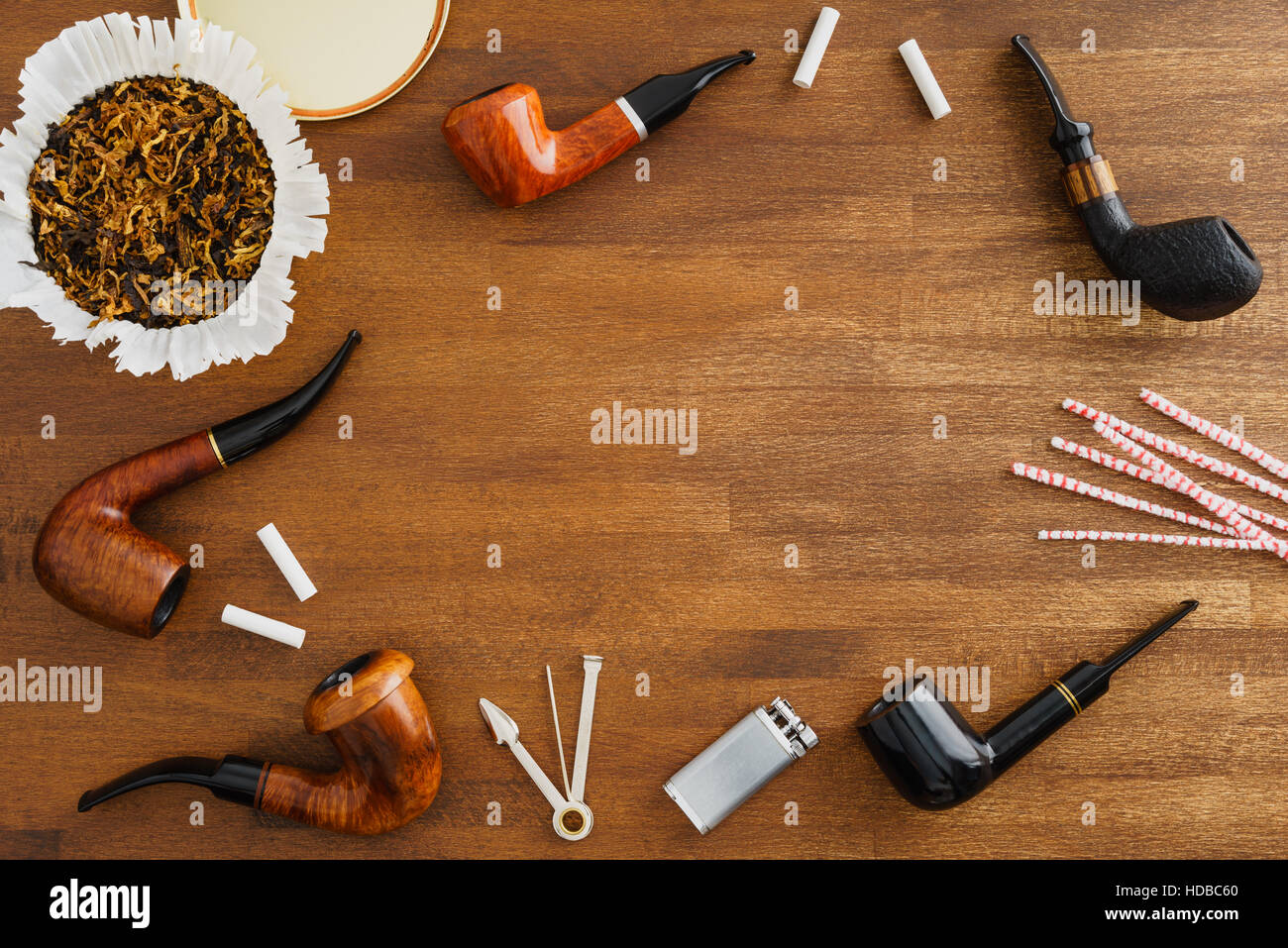 Overhead pipes hi-res stock photography and images - Alamy