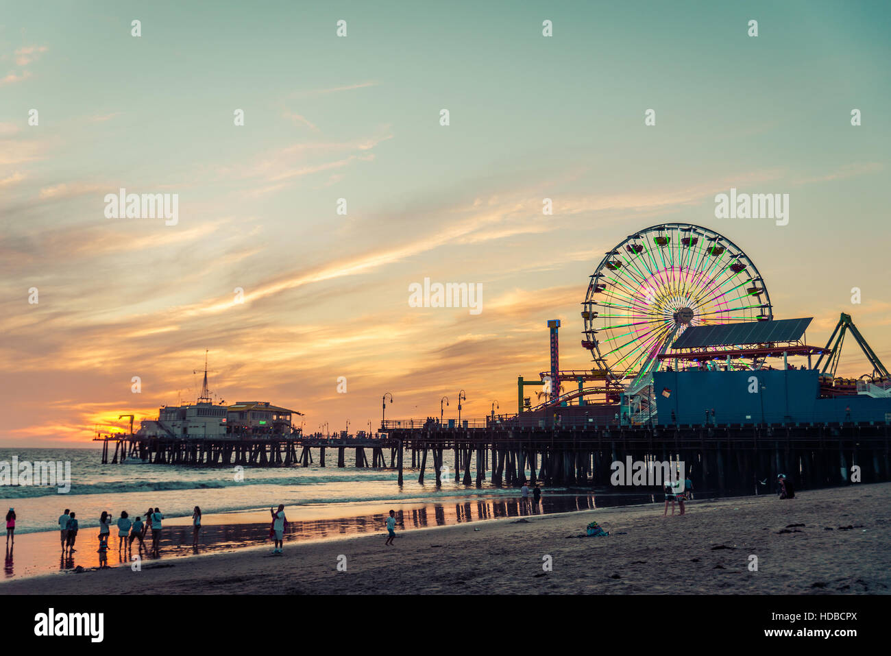 Santa Monica pier at sunset, Los Angeles Stock Photo - Alamy