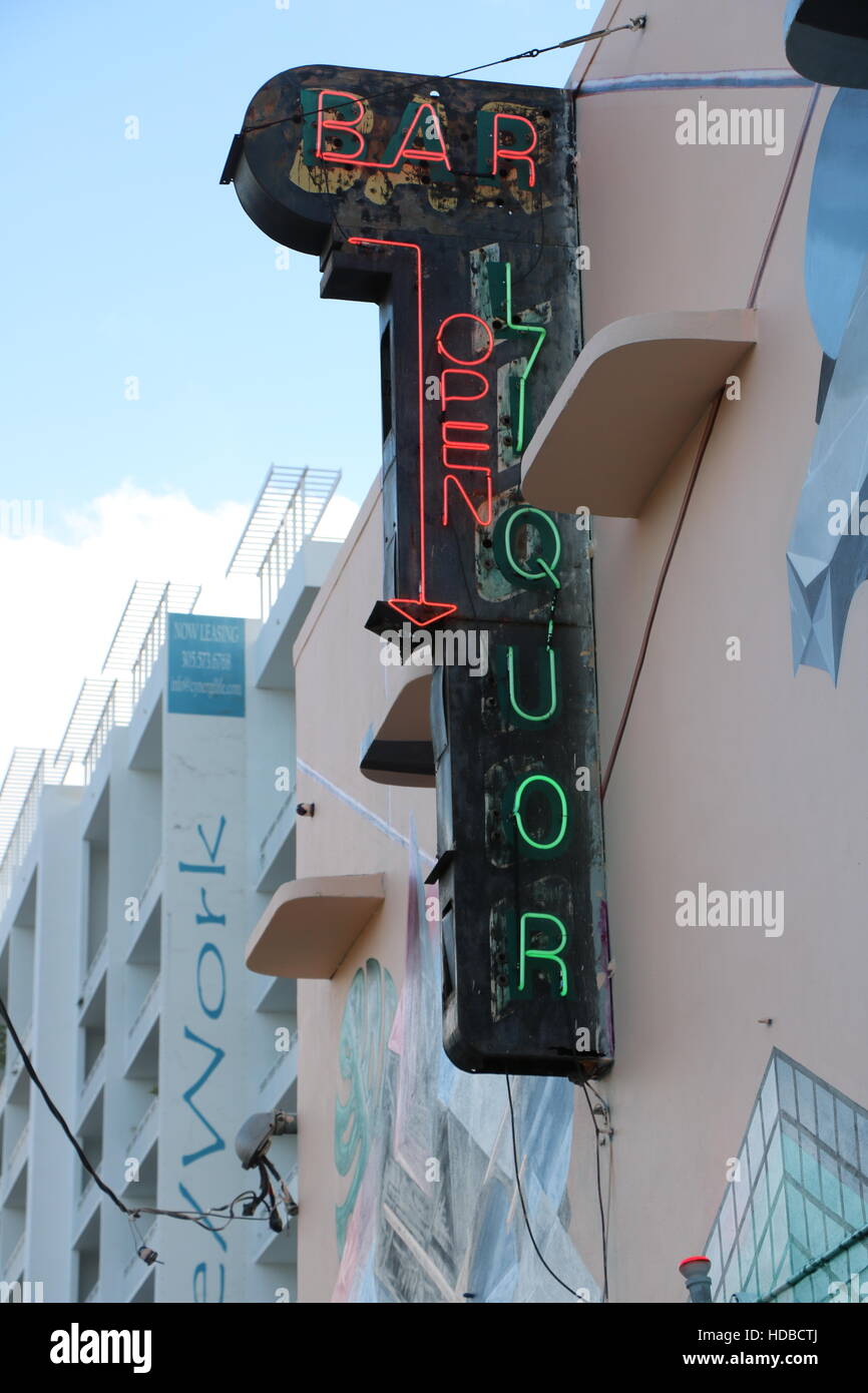 Miami sign neon hi-res stock photography and images - Alamy