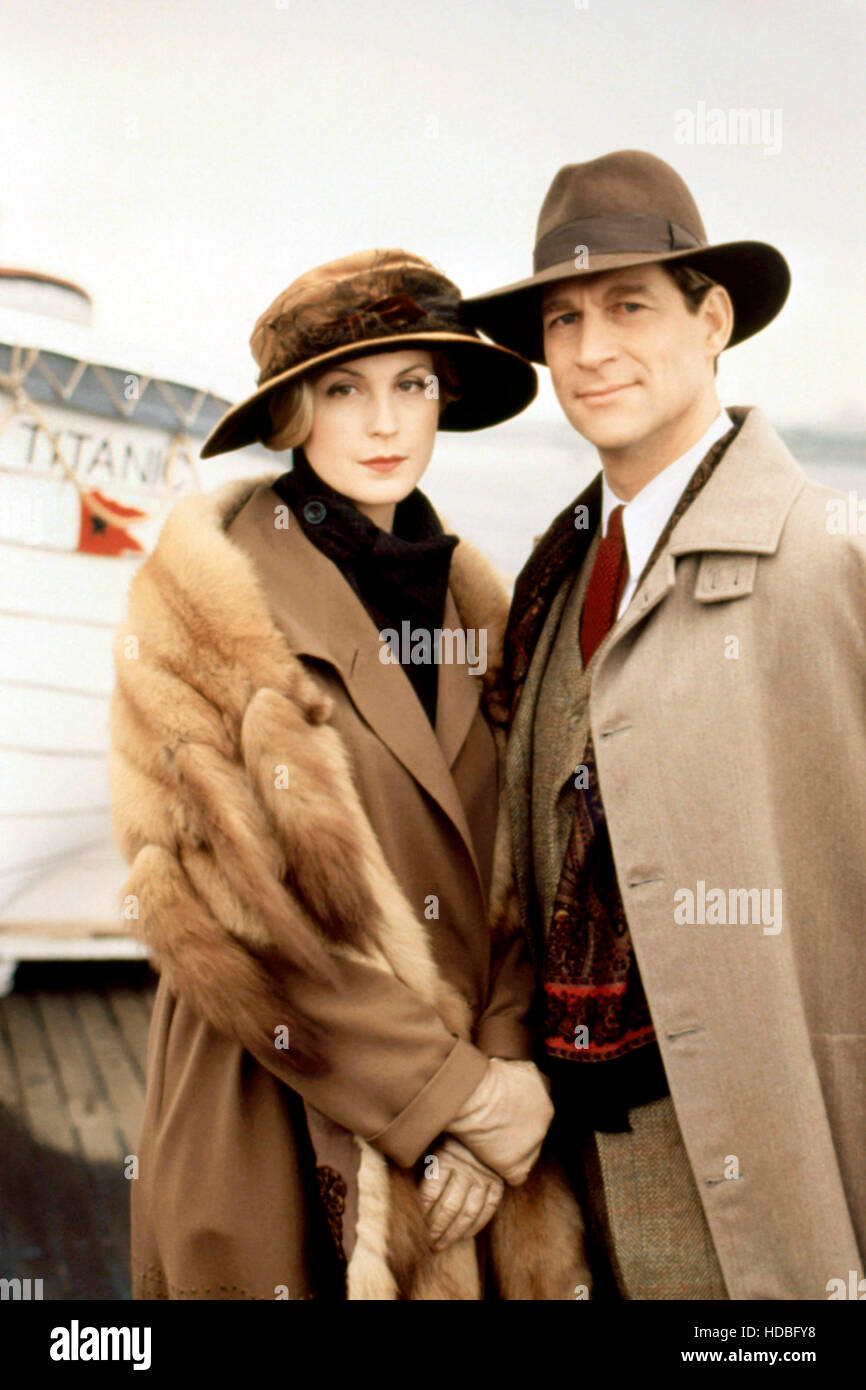 NO GREATER LOVE, (from left): Kelly Rutherford, Simon MacCorkindale ...