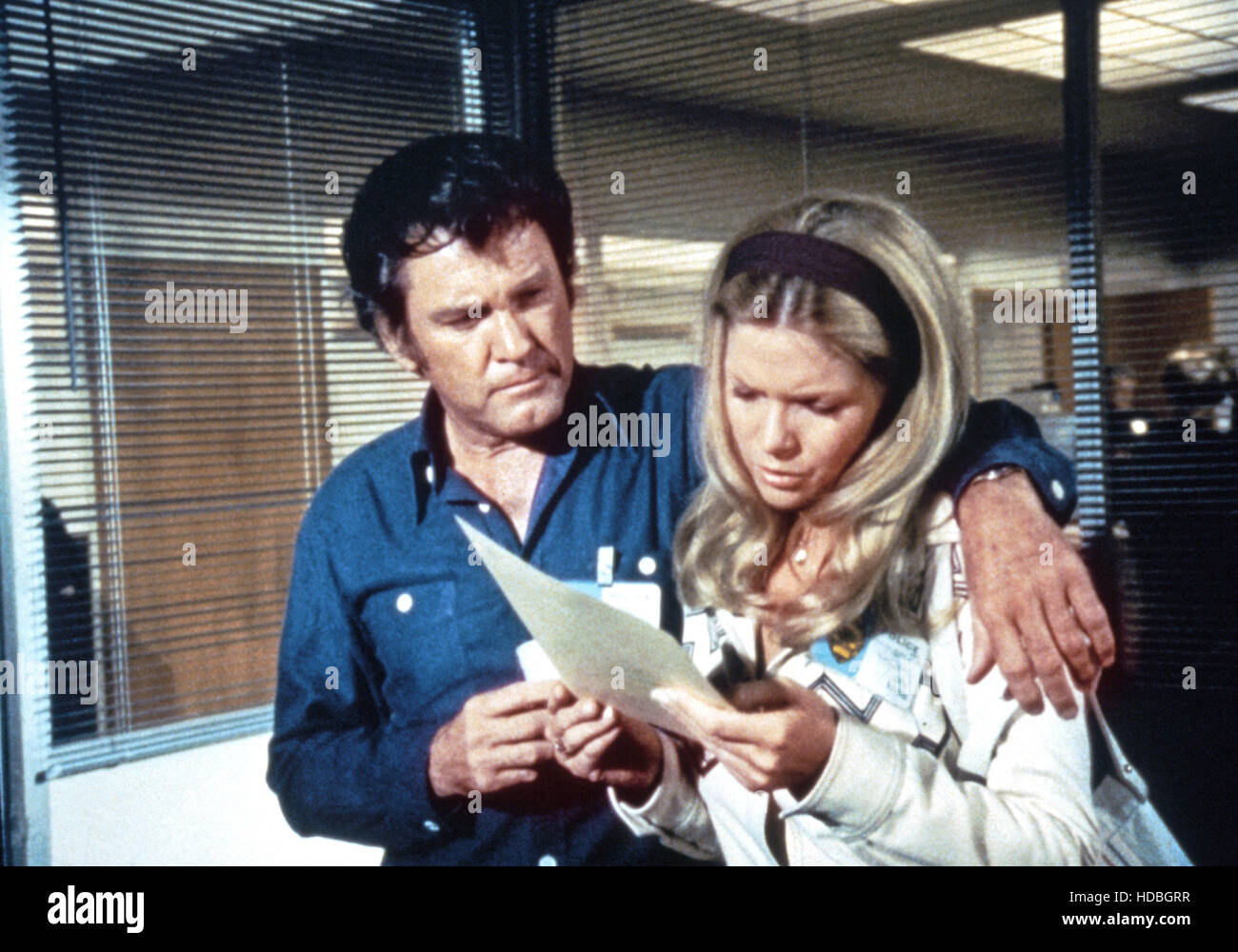 POLICE WOMAN, (from left): Earl Holliman, Meredith Baxter, 'Sarah Who ...