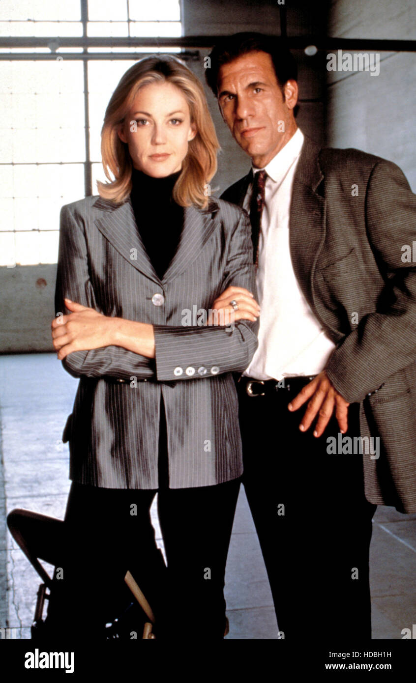 PROFILER, Ally Walker, Robert Davi, 1996-2000. © NBC / Courtesy ...