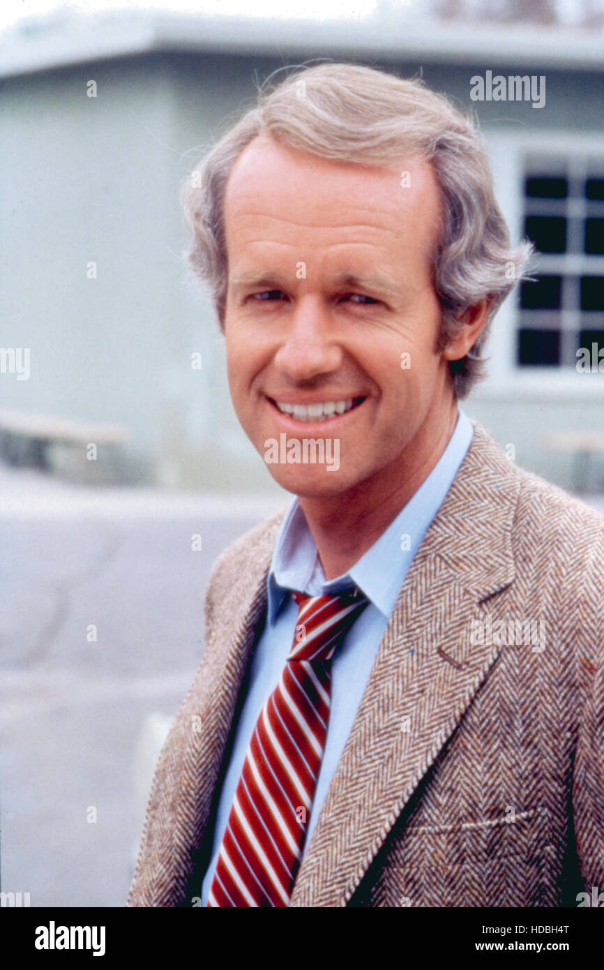 PRIME SUSPECT, Mike Farrell, 1982. © King Features Entertainment ...