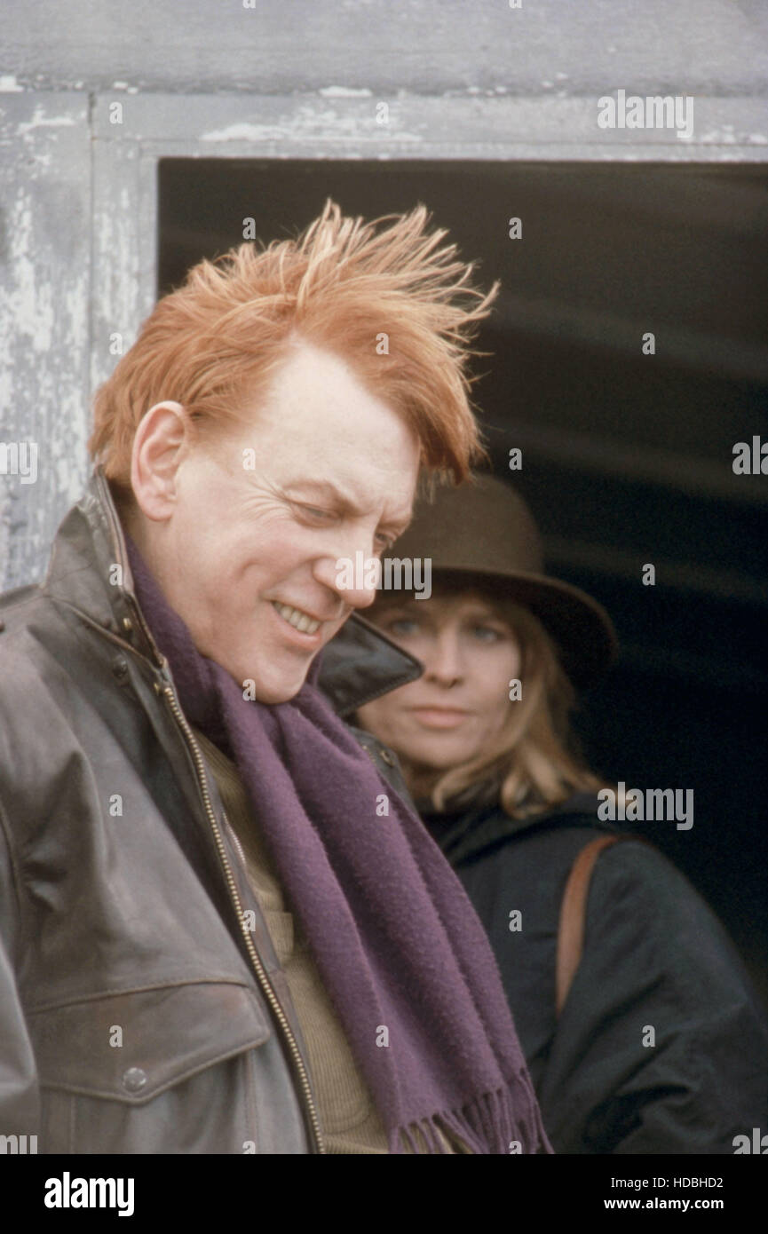 THE RAILWAY STATION MAN, Donald Sutherland, Julie Christie, 1992 ...