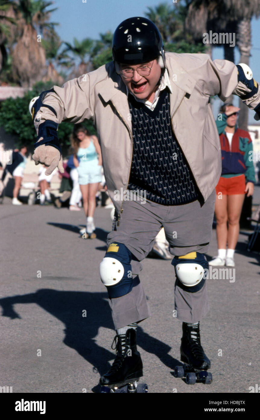 St elsewhere 1982 hi-res stock photography and images - Alamy