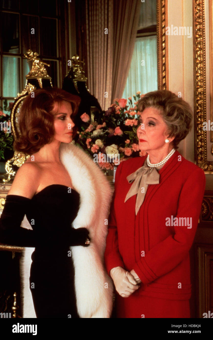 THE TWO MRS. GRENVILLES, Ann-Margret, Claudette Colbert, 1987, (c ...