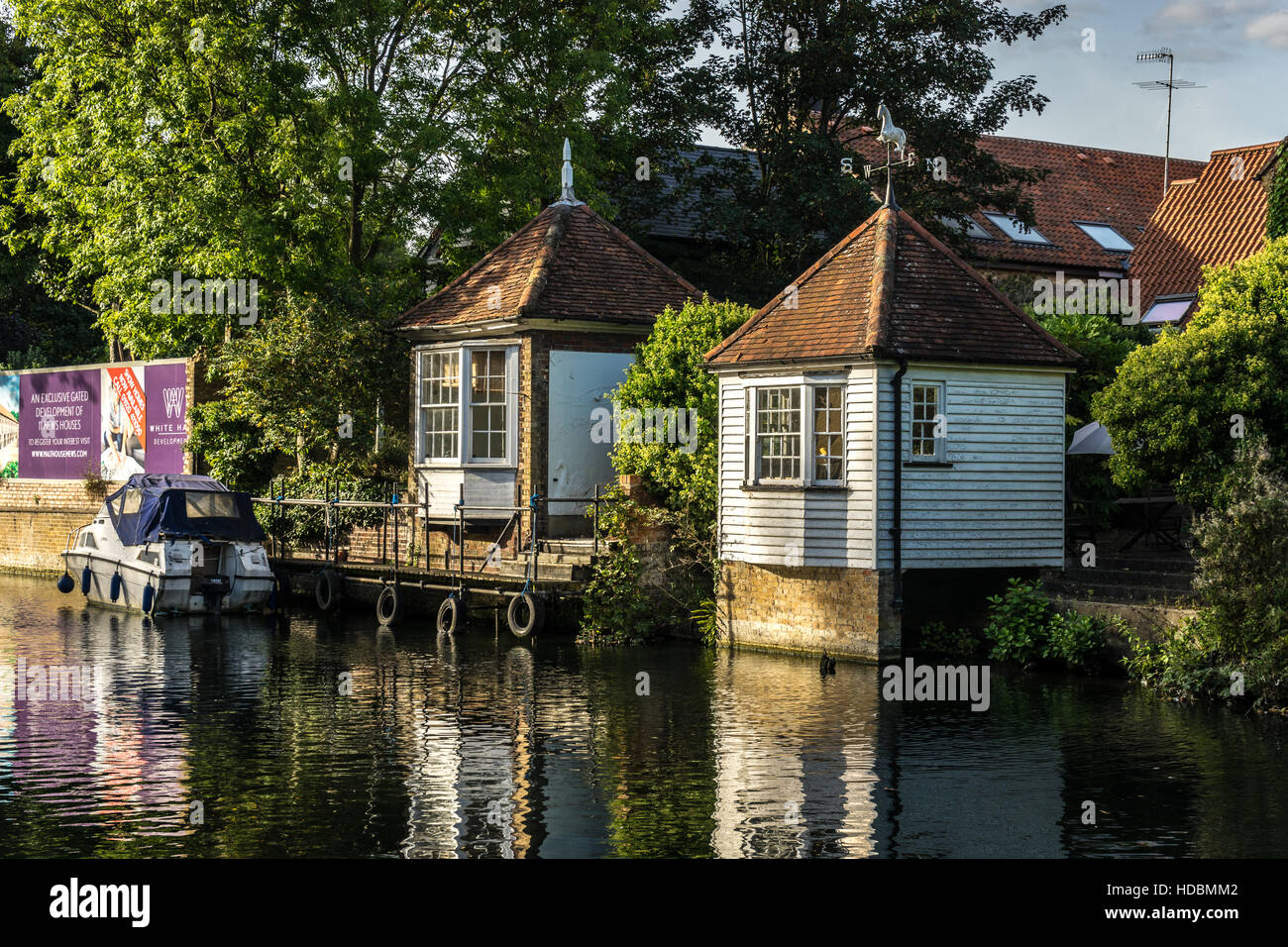 River Lea Ware High Resolution Stock Photography and Images - Alamy