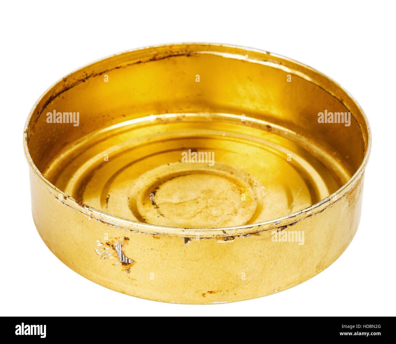 Grungy golden round metal tin can isolated on white Stock Photo - Alamy