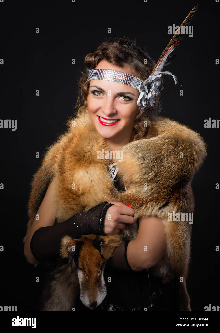 The beautiful young woman has taken refuge a skin of fox in Chicago ...