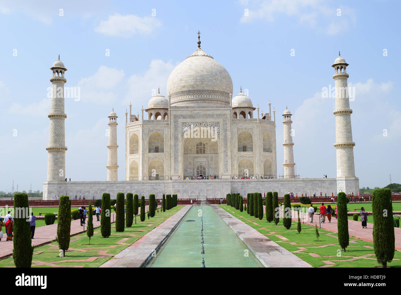 Taj mahal geometry hi-res stock photography and images - Alamy