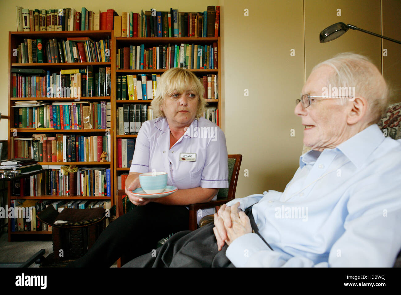 Care worker Yvonne with JRHT resident John Cockerton Stock Photo - Alamy
