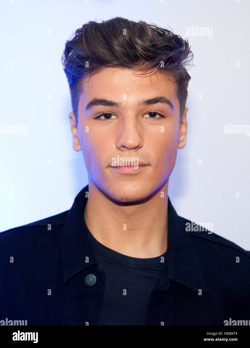 Singer anton hi-res stock photography and images - Alamy
