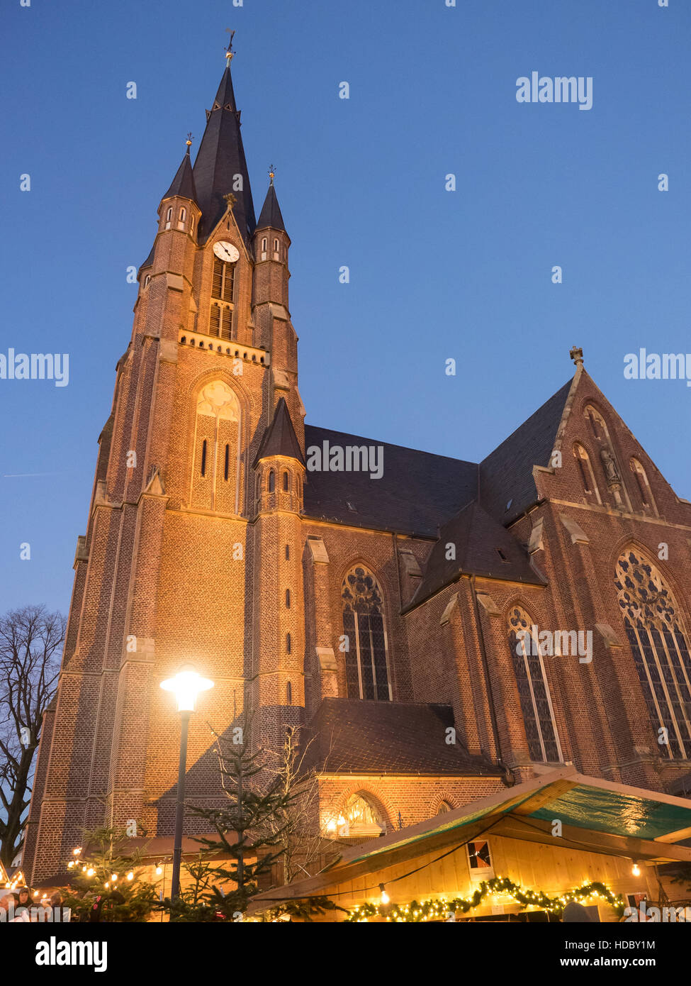 Christmans market hi-res stock photography and images - Alamy