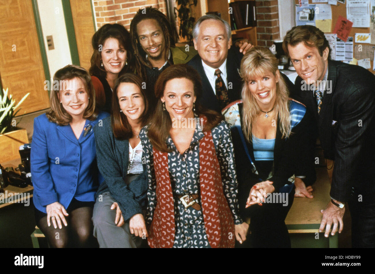 THE OFFICE, (top row, from left): Lisa Darr, Gary Dourdan, Dakin ...
