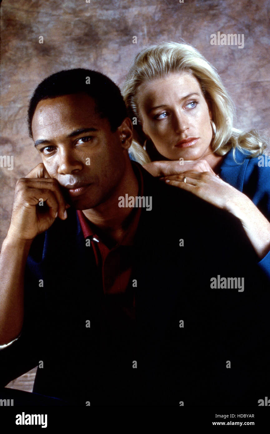 THE O.J. SIMPSON STORY, Bobby Hosea, Jessica Tuck, 1995. TM and ...