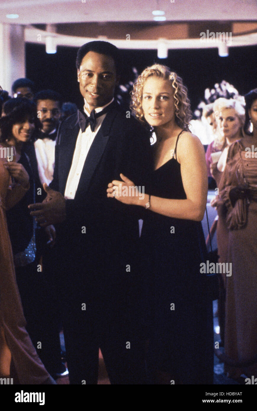 THE O.J. SIMPSON STORY, (from left): Bobby Hosea, Jessica Tuck, 1995 ...