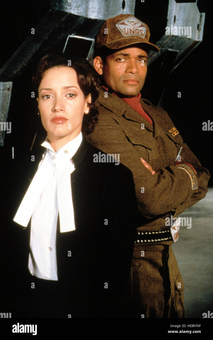 THE OUTER LIMITS, Jennifer Beals, Mario Van Peebles, Ep. 'Bodies of ...
