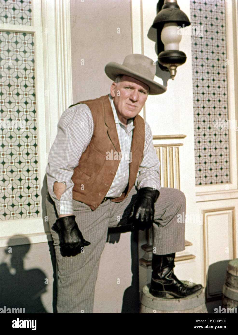 OVERLAND TRAIL, William Bendix, 1960 Stock Photo - Alamy