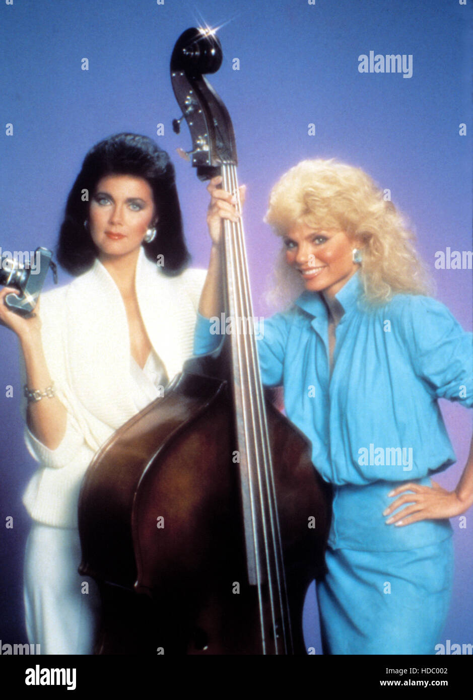 PARTNERS IN CRIME, Lynda Carter, Loni Anderson, 1984, (c)Carson ...
