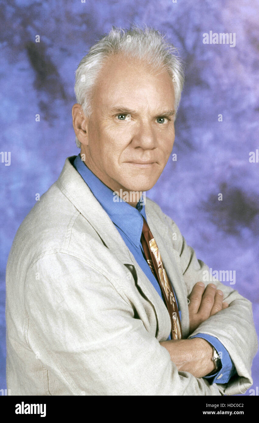 PEARL, Malcolm McDowell, (1996), 1996-97. © Warner Bros. Television ...