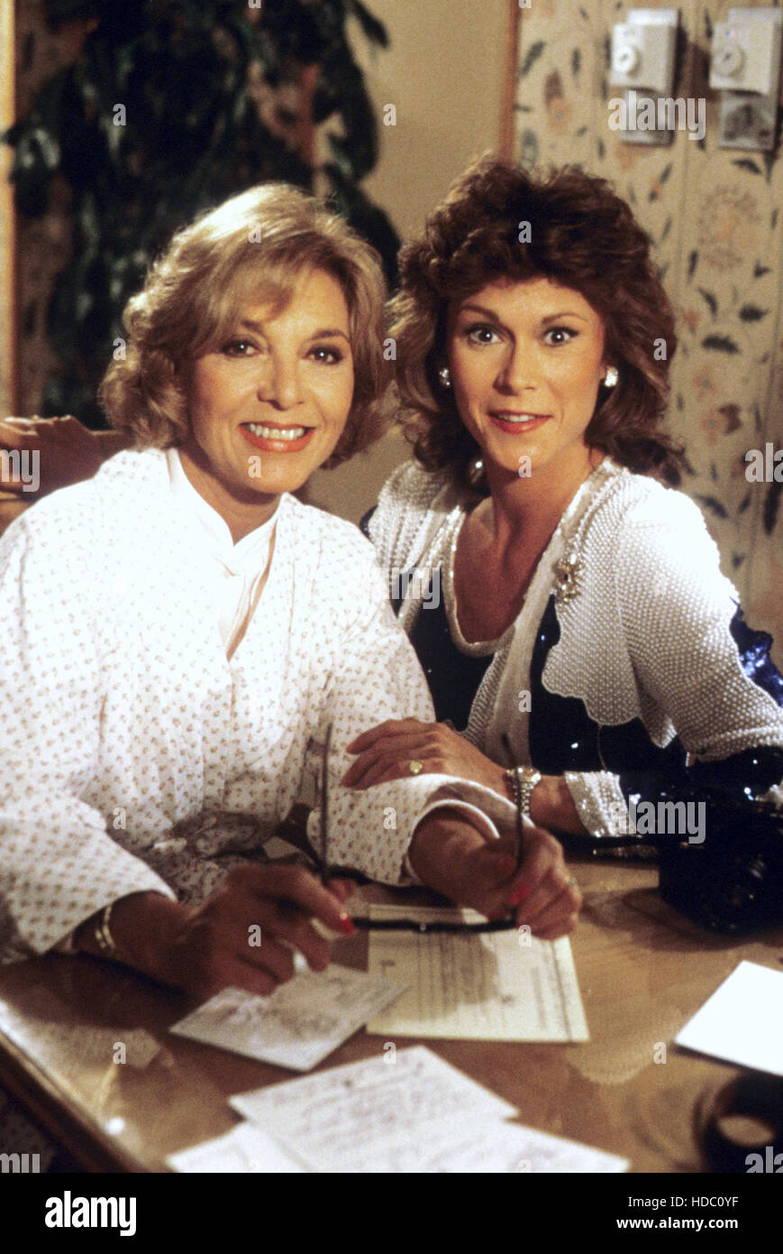 SCARECROW AND MRS. KING, Beverly Garland, Kate Jackson, 1983-1987. (c ...