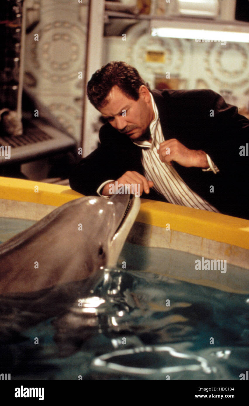 SEAQUEST DSV, William Shatner, with Darwin the dolphin, 1993-95 ...