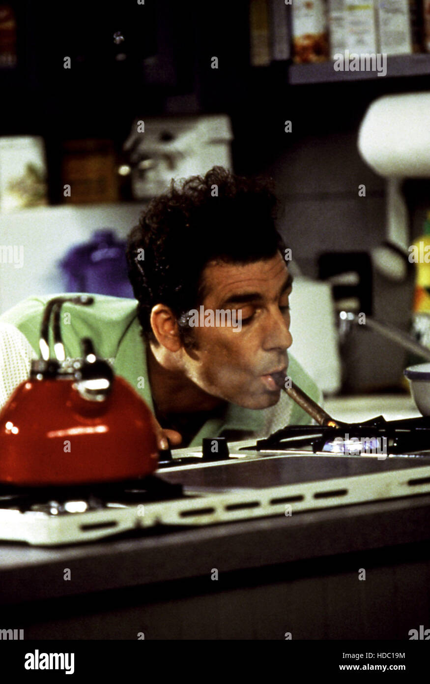 SEINFELD, Michael Richards, 1990-1998, cigar Stock Photo - Alamy