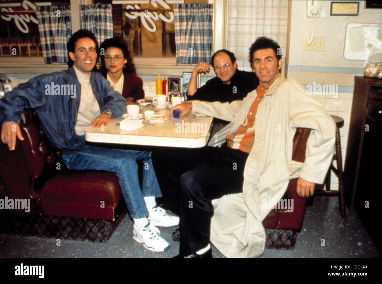 SEINFELD, Jerry Seinfeld, Julia Louis-Dreyfus, Jason Alexander, Michael ...