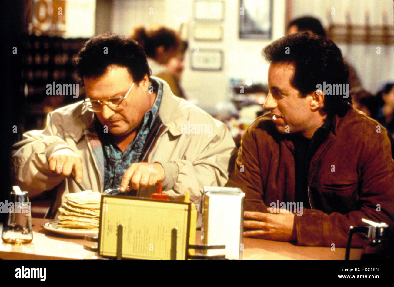 SEINFELD, Wayne Knight & Jerry Seinfeld, TV, 1990-98 Stock Photo - Alamy