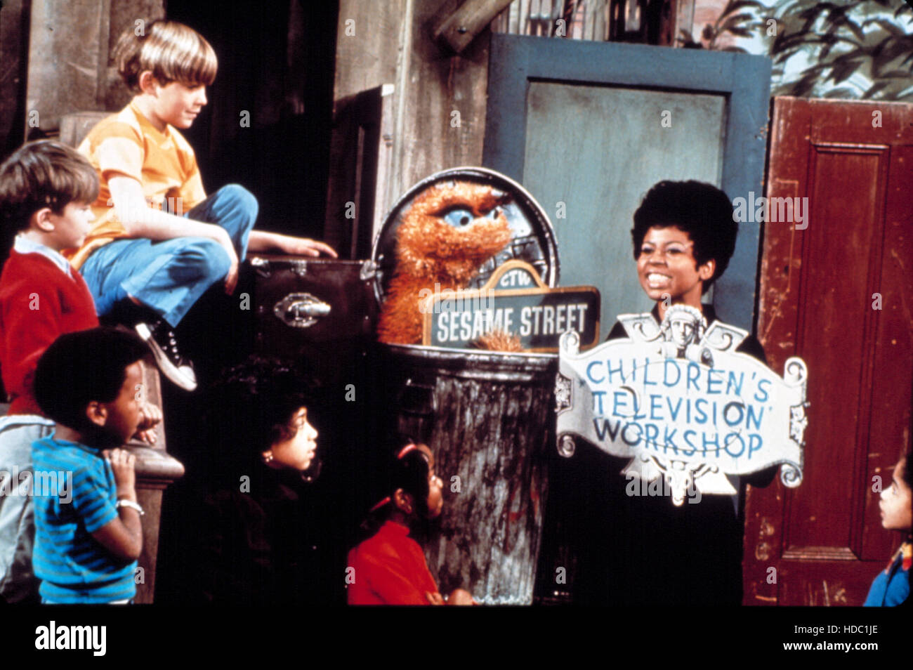 SESAME STREET, 1969, Loretta Long (as Susan Robinson), Oscar the Grouch ...