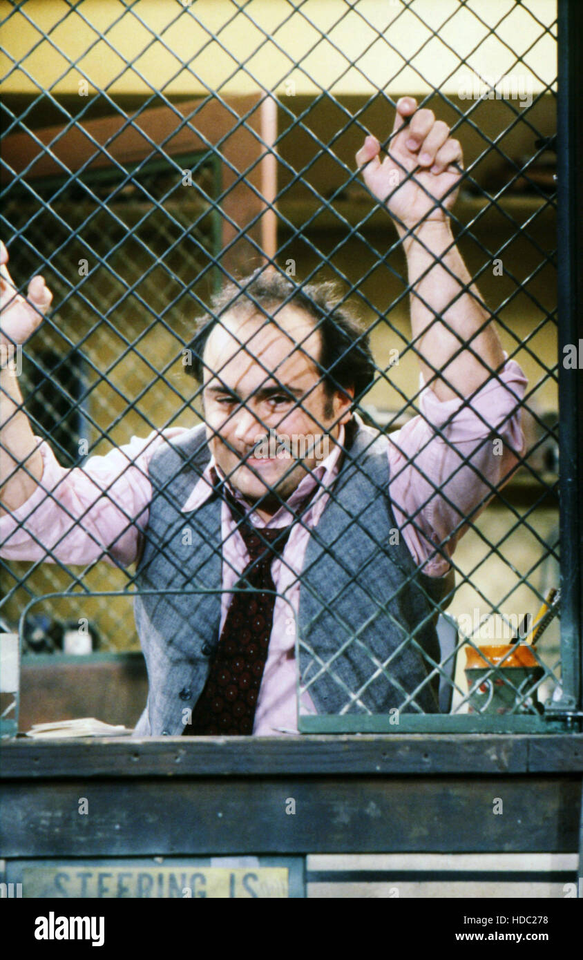 TAXI, Danny DeVito, 1978-83 Stock Photo - Alamy