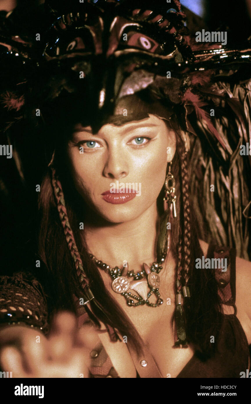 XENA: WARRIOR PRINCESS, Melinda Clarke, 'The Quest', (Season 2, aired ...