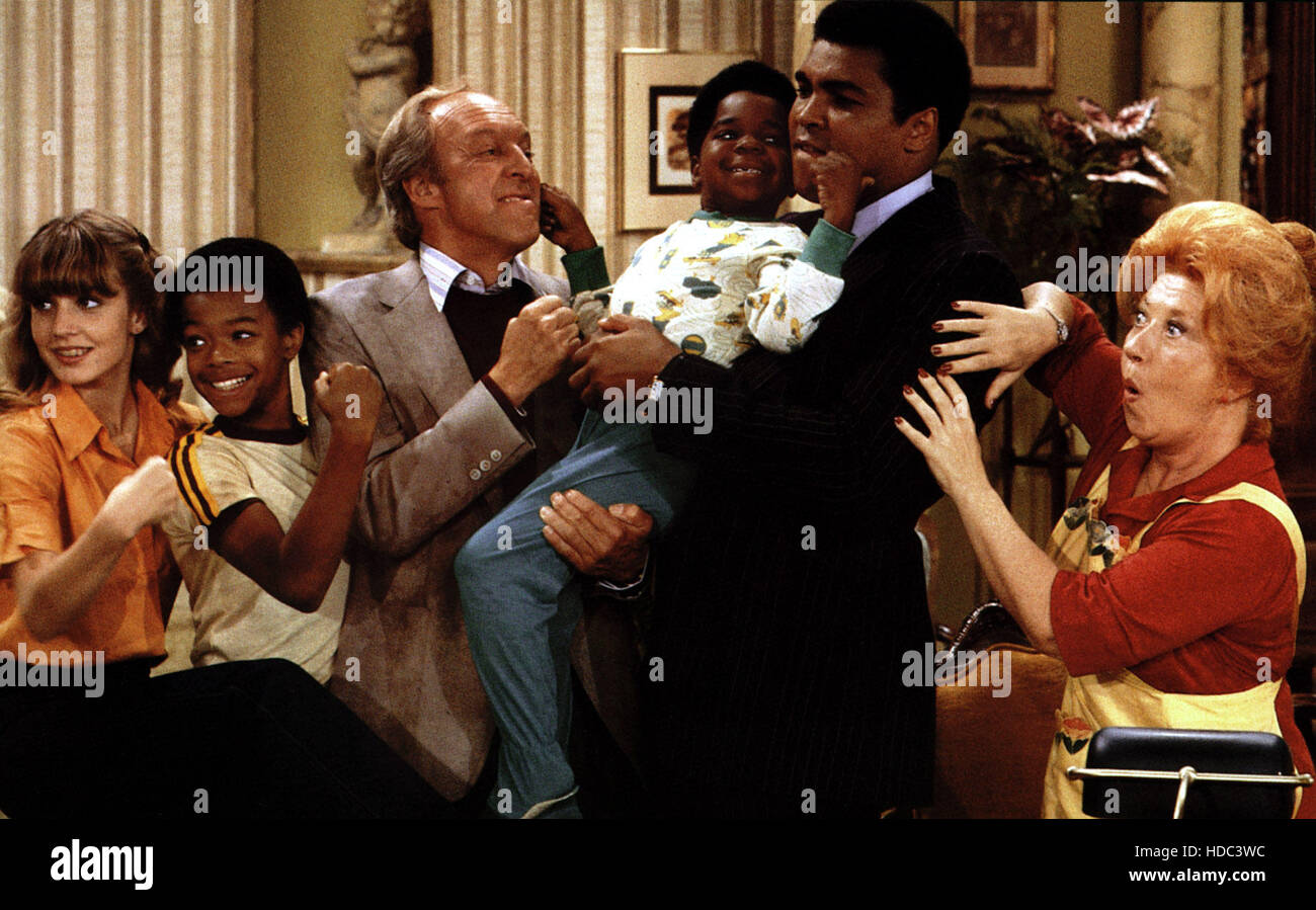 DIFF'RENT STROKES, Dana Plato, Todd Bridges, Conrad Bain, Gary Coleman ...