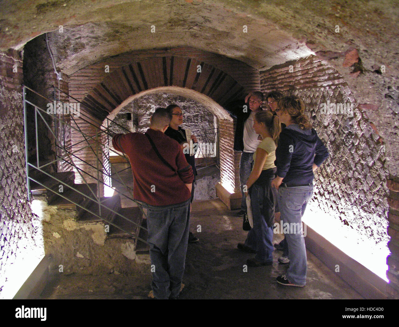 Napoli sotterranea underground naples hi-res stock photography and ...