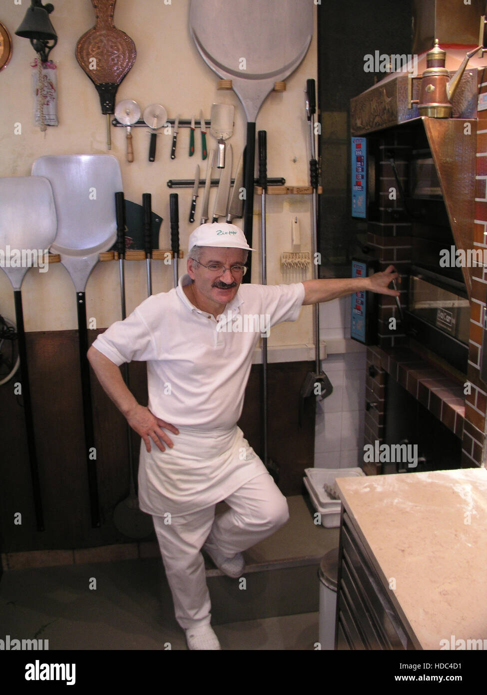 pizza maker Naples Italy Stock Photo - Alamy